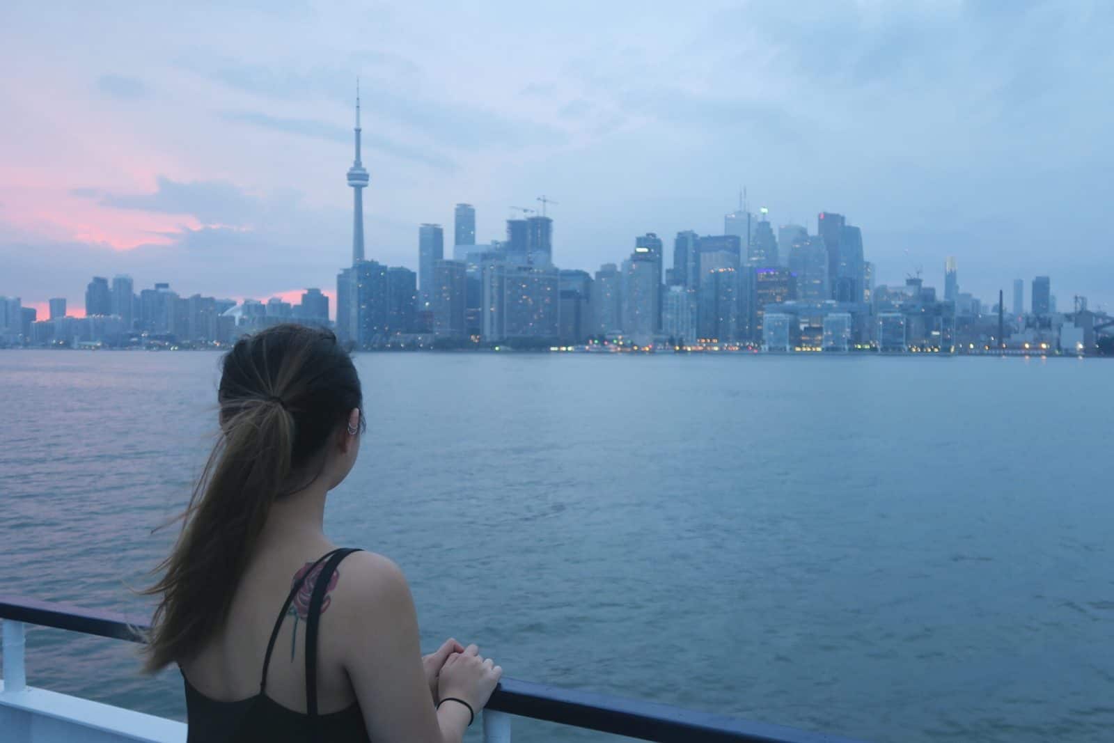 10 Best Summer Activities in Toronto (Fun Things to Do!)
