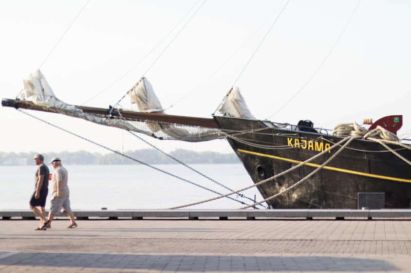 15 Things to Do at Toronto Harbourfront: Fun Activities on the Waterfront