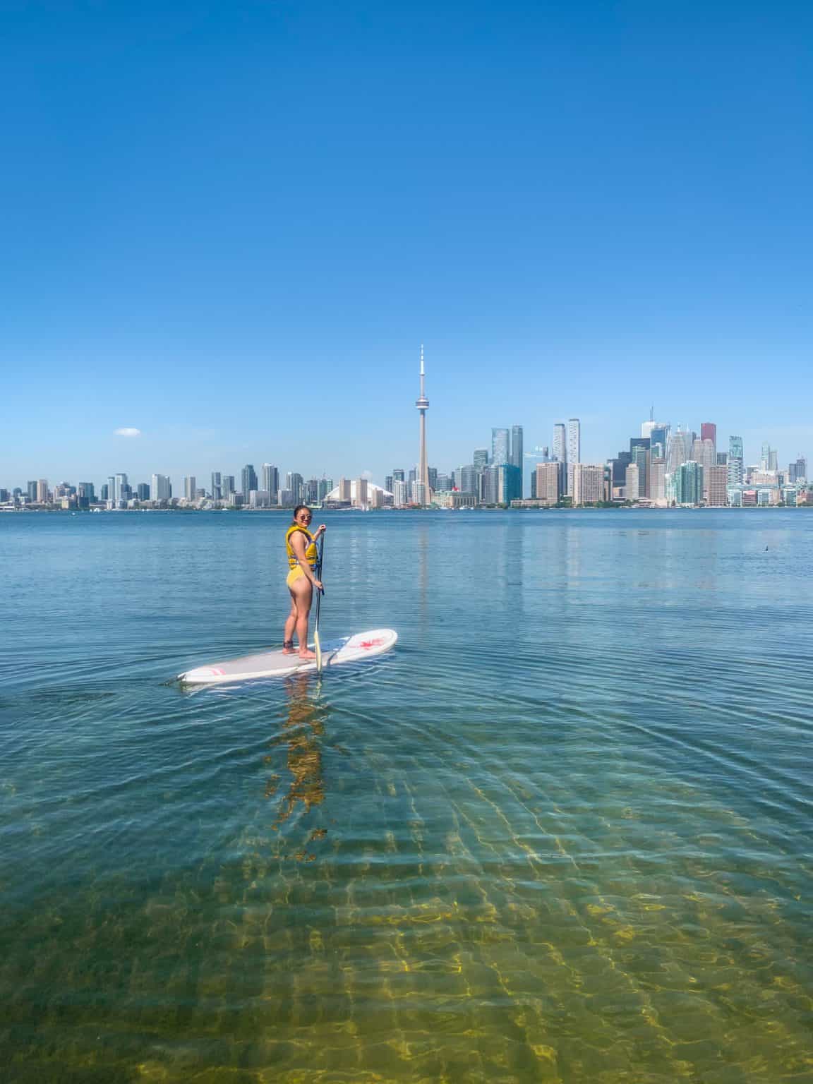25 Fun Things to Do in Toronto (Best Activities to Do & More!)