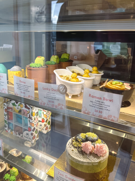 10 Best Dessert Places in Toronto (Instagram-Worthy & Delicious!)