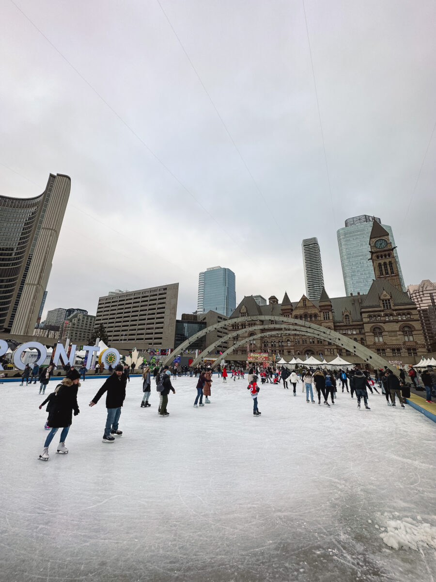 10 Fun Things to Do in Toronto During Winter (Activities & More!)