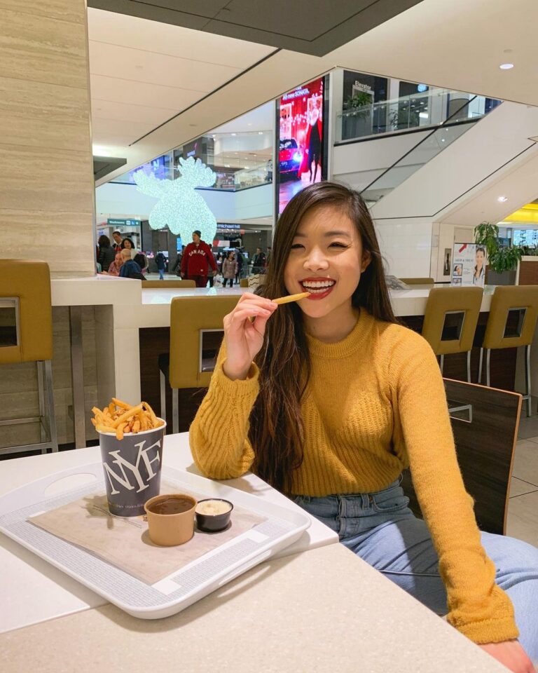 32 Best Birthday Freebies in Toronto (2023)