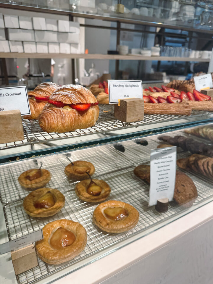 17 Best Bakeries in Toronto You Must Visit