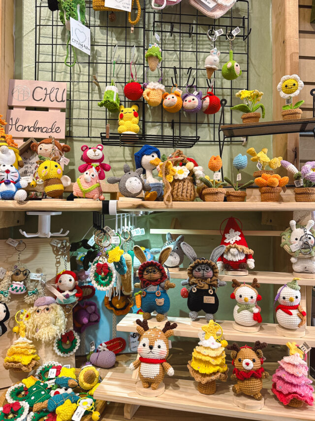 12 Unique Toronto Stores to Shop for Gifts & Souvenirs